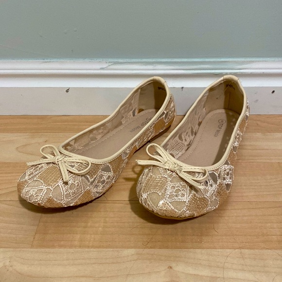 TOP Moda | Shoes | Top Moda Flats | Poshmark